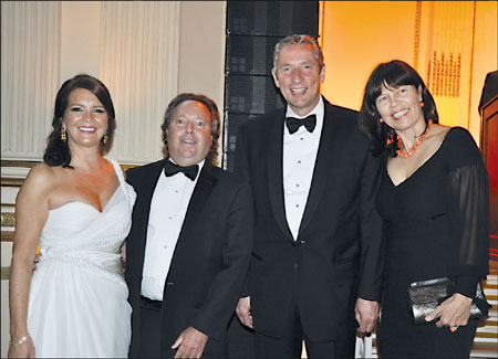 Stars shine at US-China gala in NYC|Life|chinadaily.com.cn