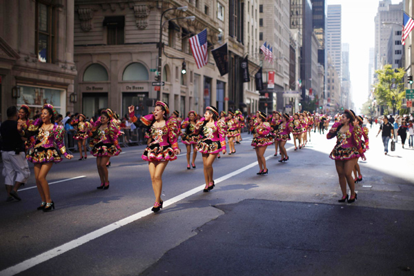 Hispanic Day Parade held in NY|Popular destinations|chinadaily.com.cn